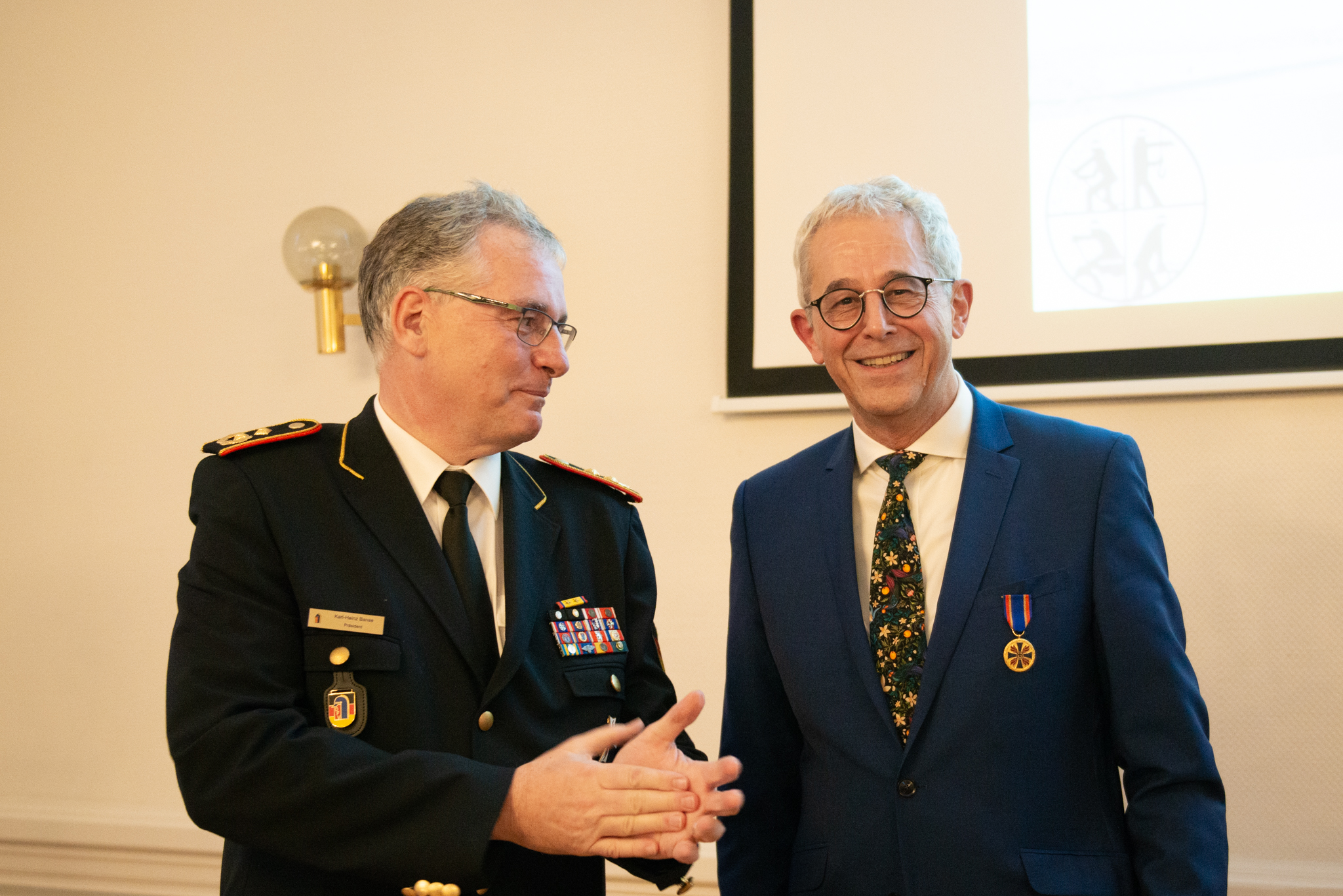 Ehrungsveranstaltung am 27.10.20.22 mit dem Präsidenten des Deutschen Feuerwehrverbandes ...